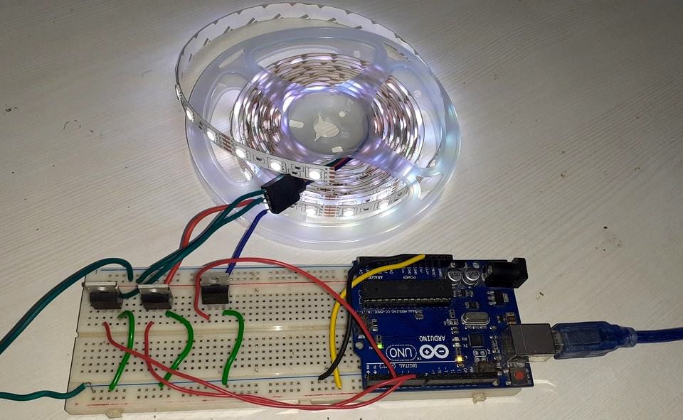 Interfacing RGB LED Strip With Arduino With Fade Color 52 OFF Interfacing RGB LED Strip With Arduino With Fade Color 52 OFF