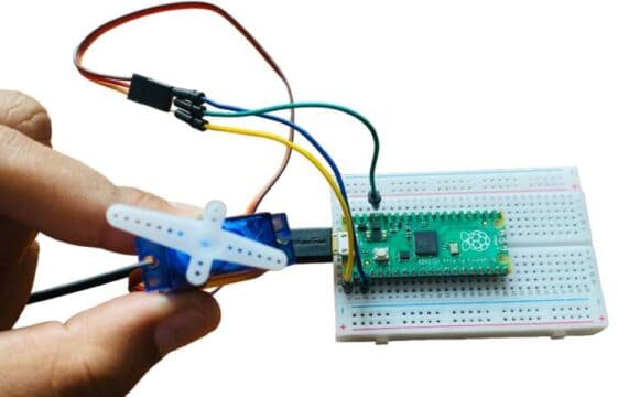 How to Control Servo Motor with Raspberry Pi Pico
